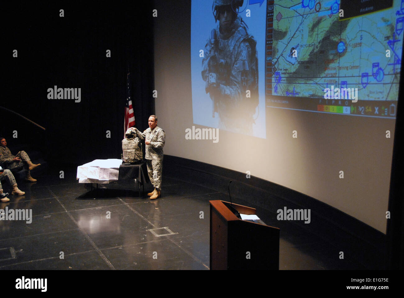 728th military police battalion hi-res stock photography and images - Alamy