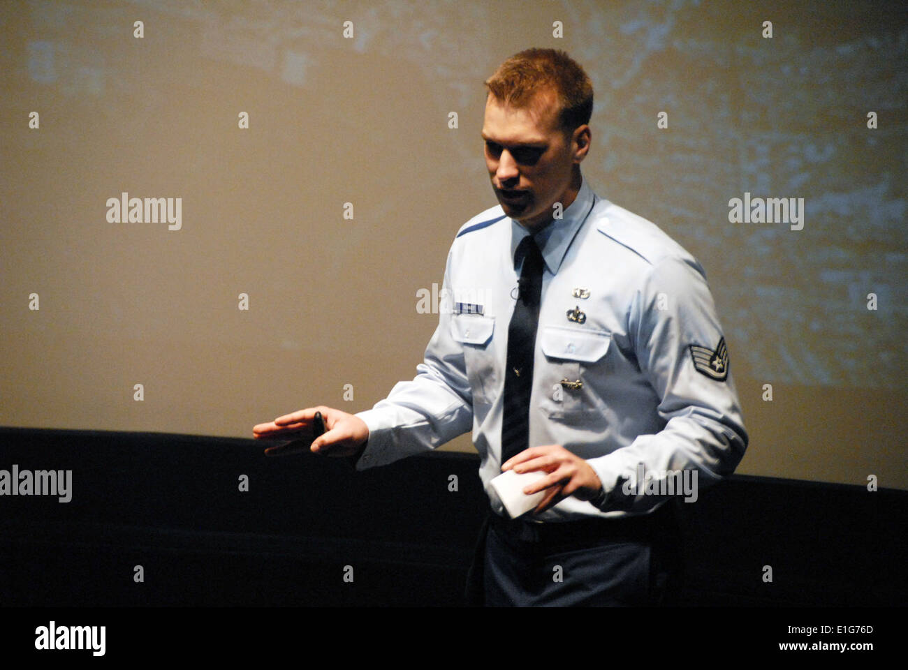 728th military police battalion hi-res stock photography and images - Alamy