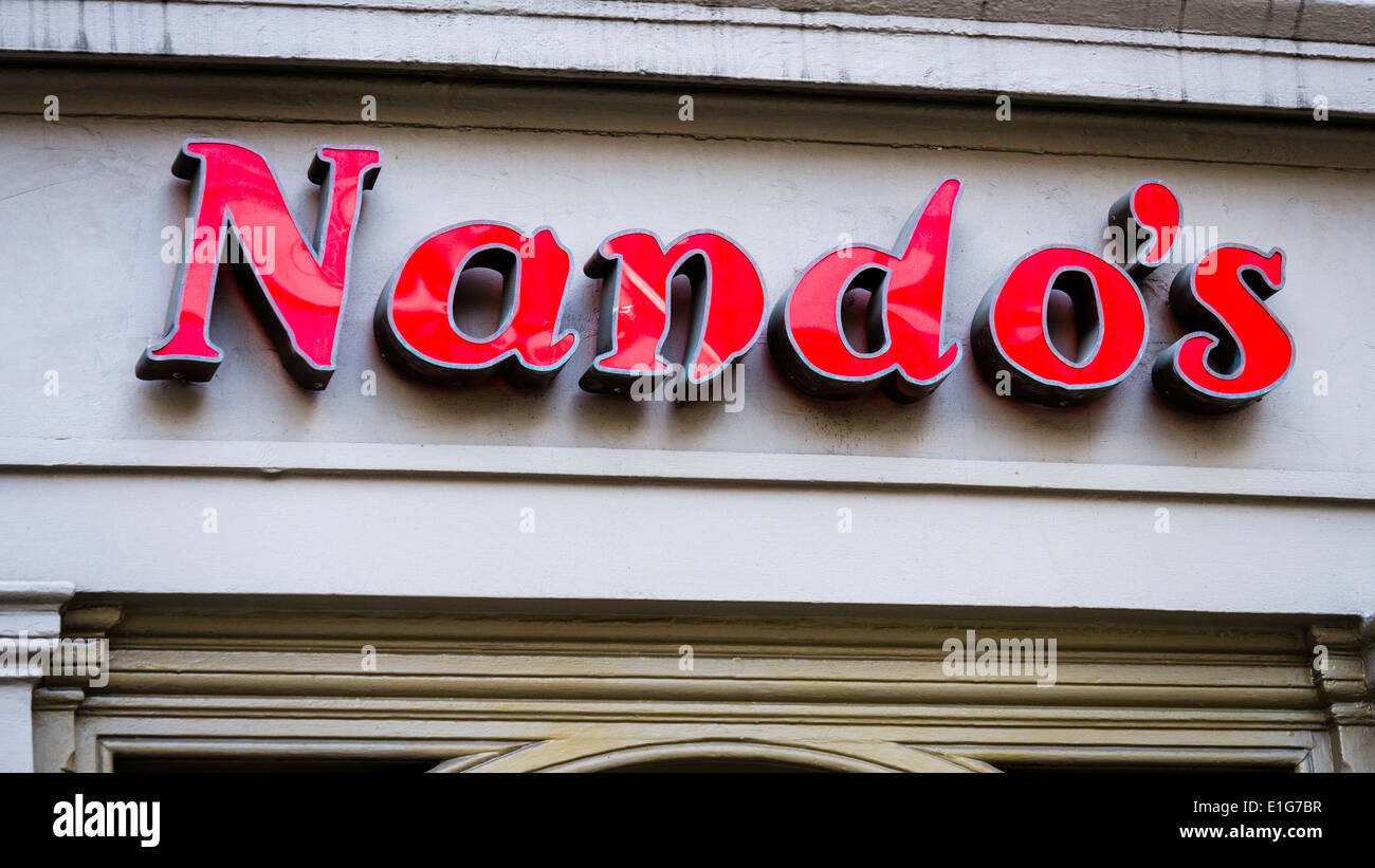 Nandos logo hi-res stock photography and images - Alamy