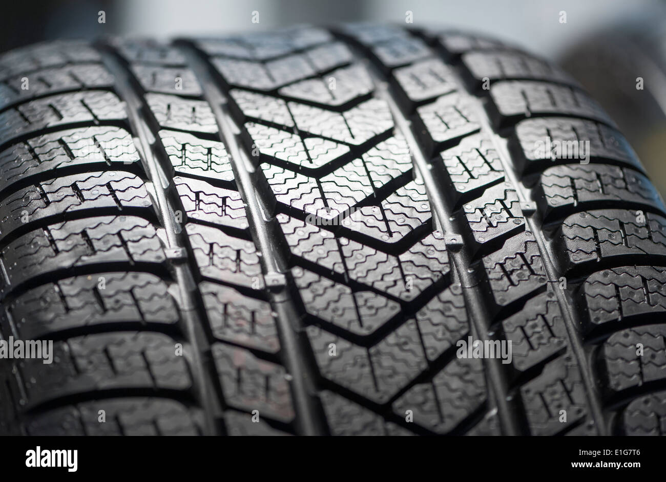 Tire profile traffic transportation pattern tyre profile hi-res stock ...