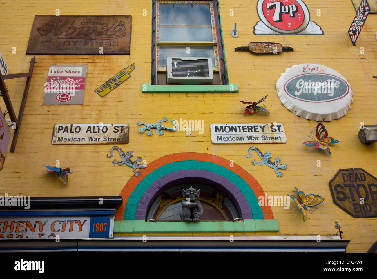 Randyland hi-res stock photography and images - Alamy