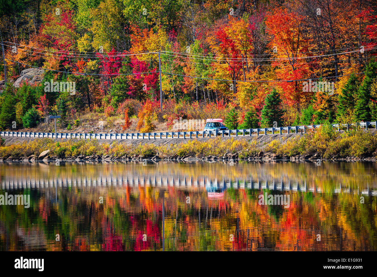 Fall and highway hi-res stock photography and images - Alamy
