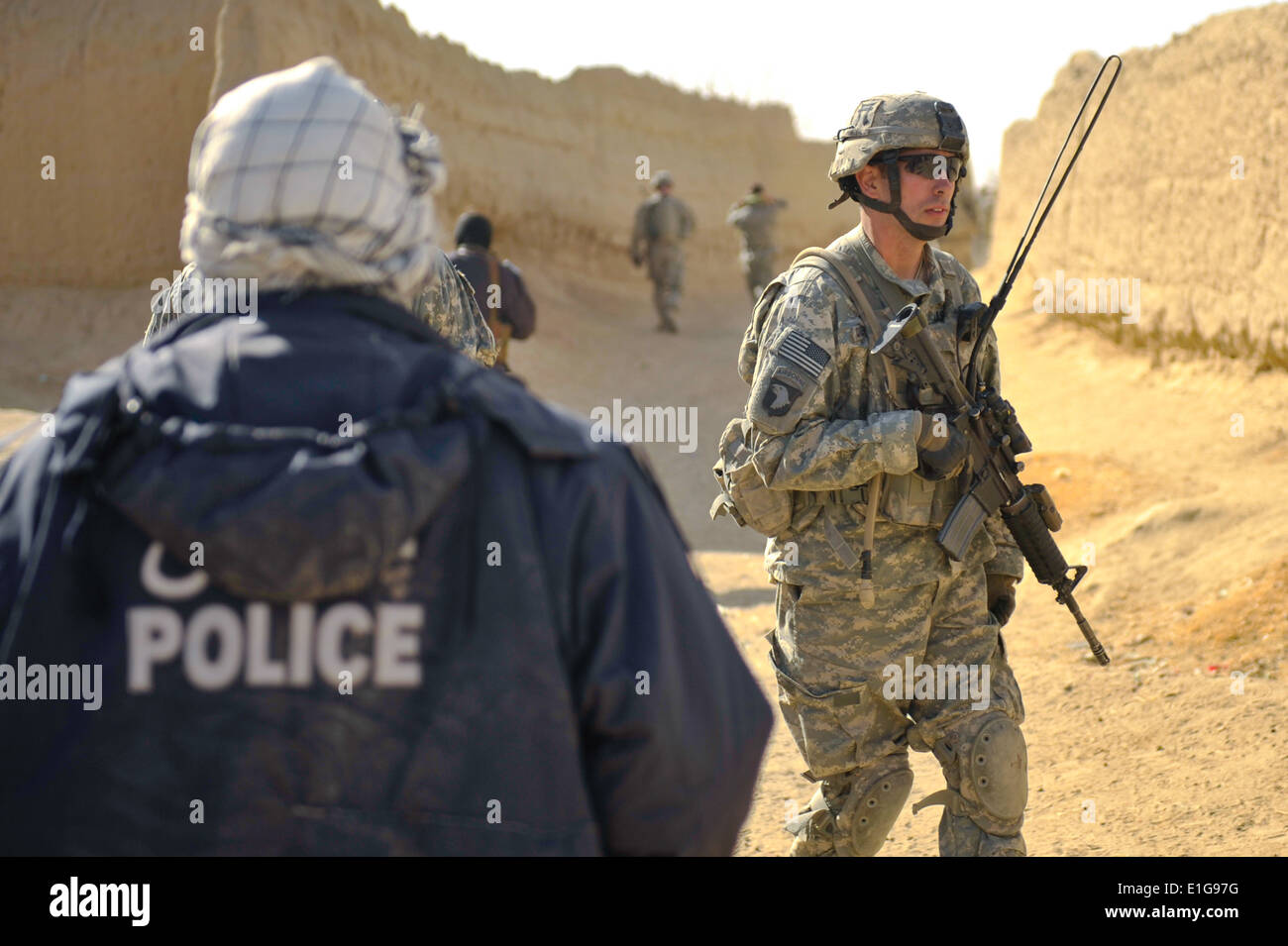 3 187th infantry hi-res stock photography and images - Alamy
