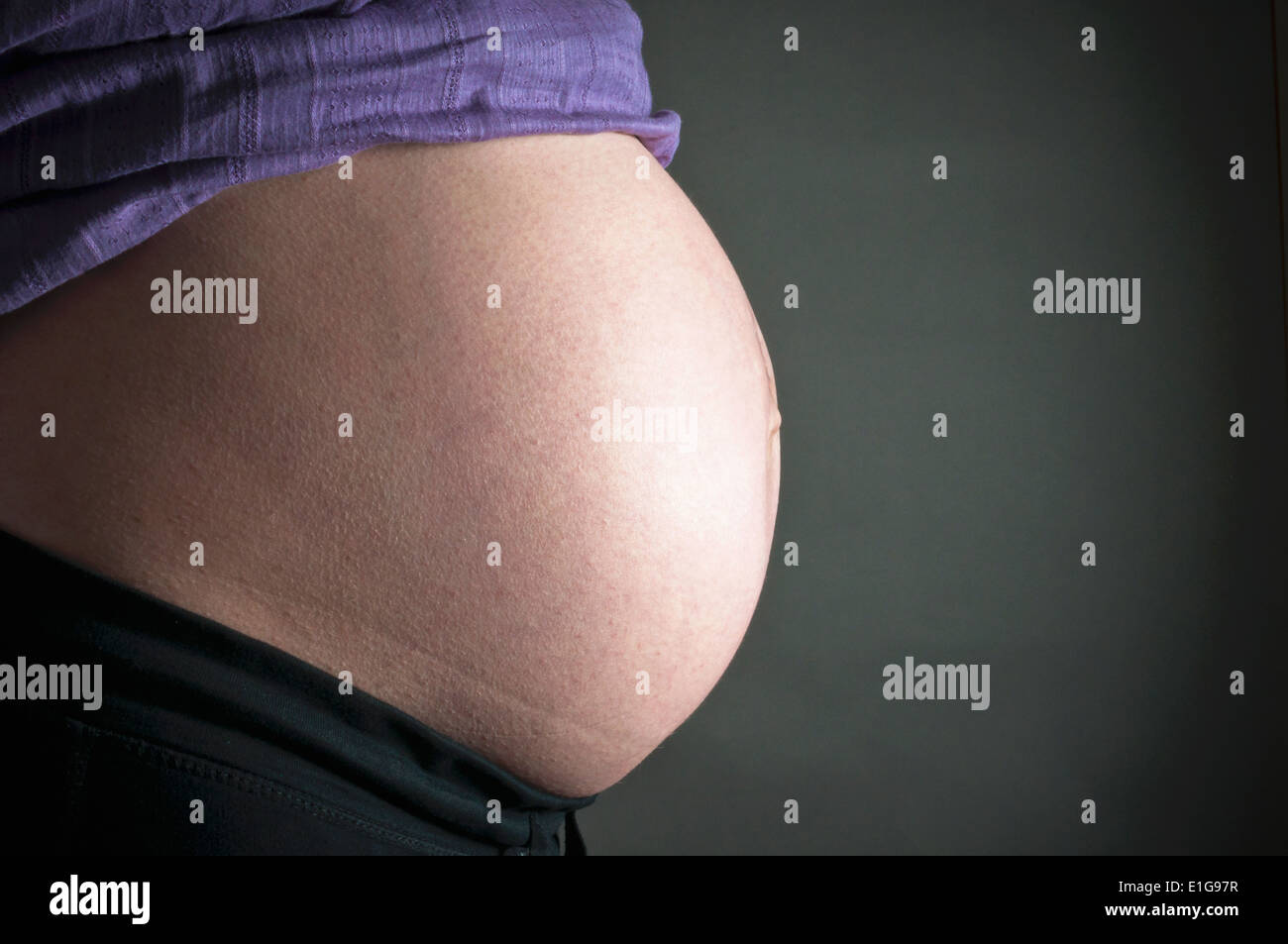 Pregnancy bump hi-res stock photography and images - Alamy