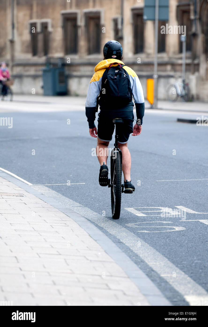 Unicyclist in High Street, Oxford, UK Stock Photo - Alamy Unicyclist in High Street, Oxford, UK Stock Photo - Alamy