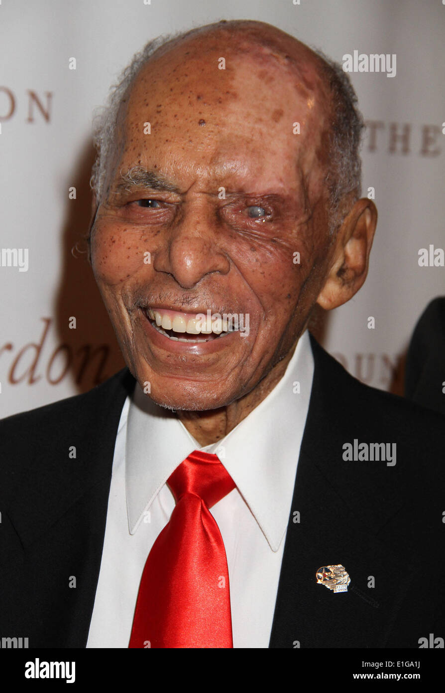 Roscoe Johnson's Instagram, Twitter & Facebook on IDCrawl