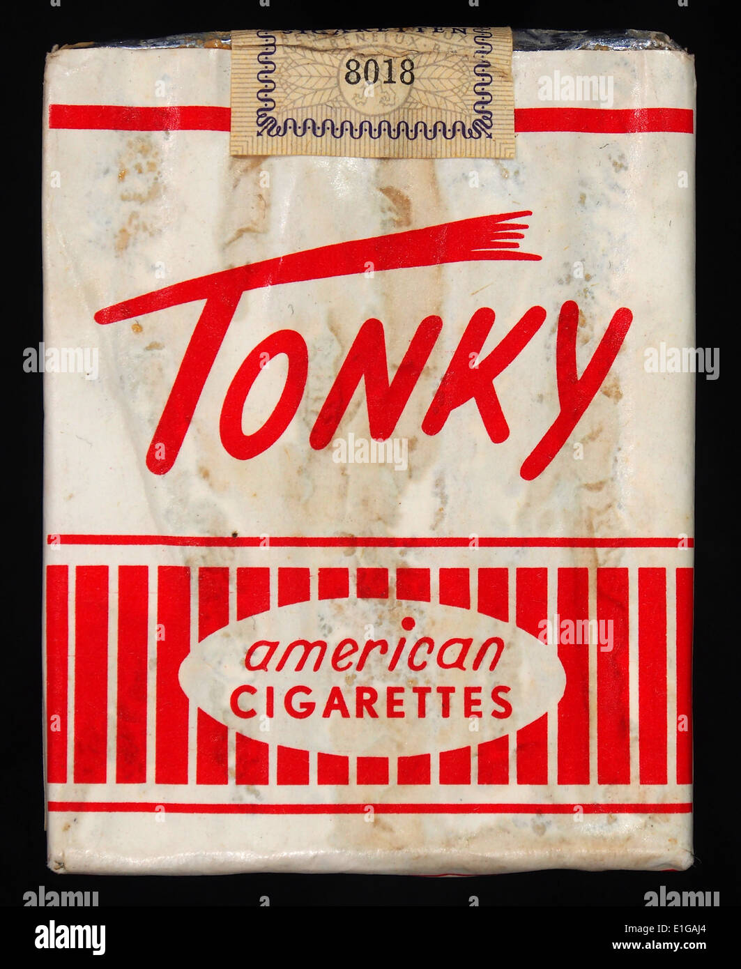 Collectible cigarette pack hi-res stock photography and images - Alamy