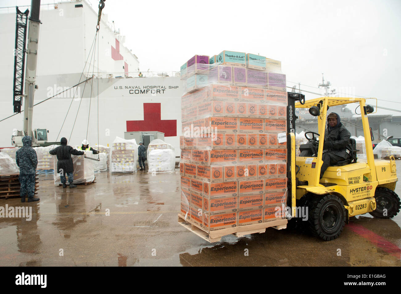 Thousand boxes hi-res stock photography and images - Alamy