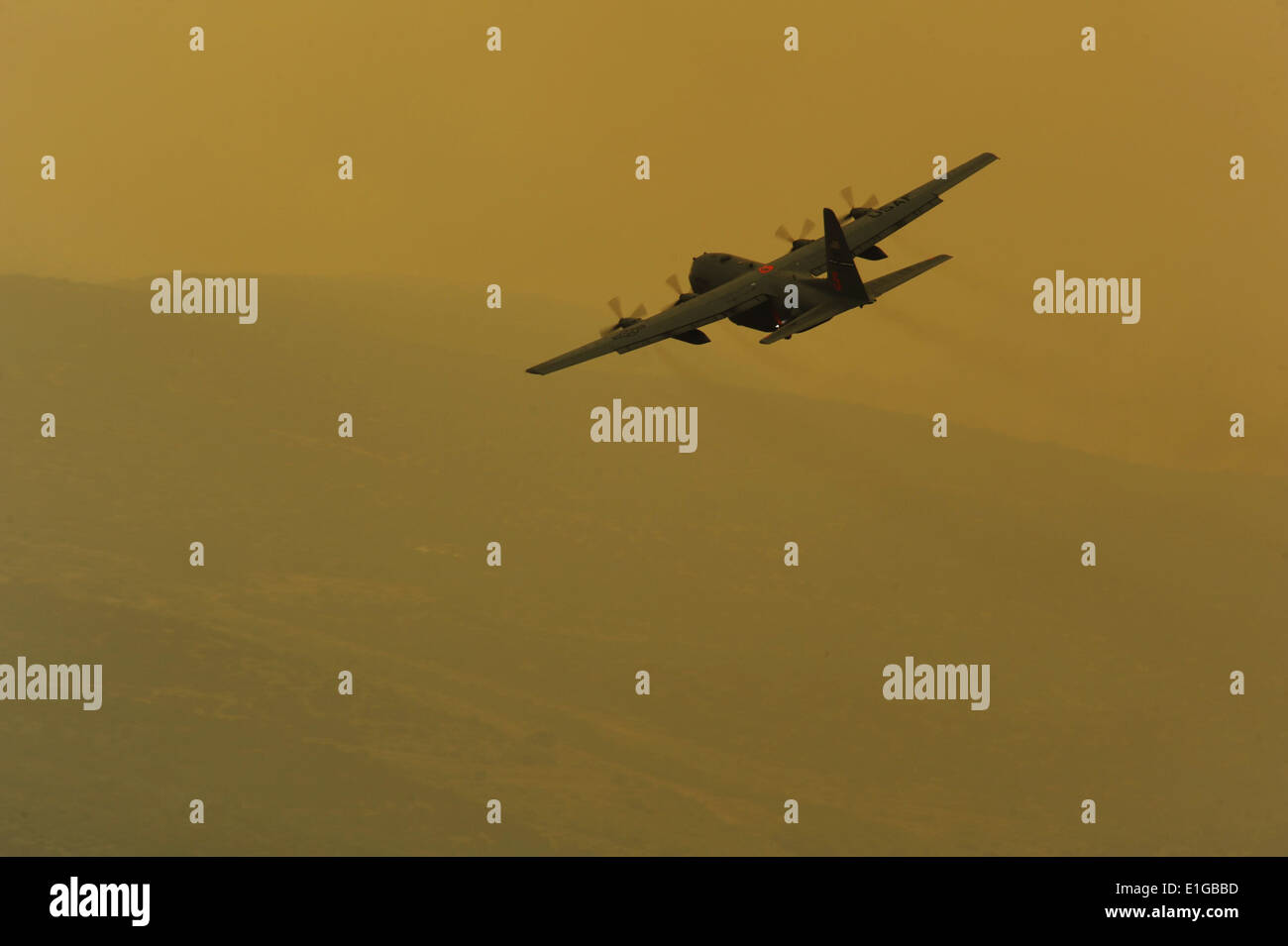302nd airlift wing hi-res stock photography and images - Alamy