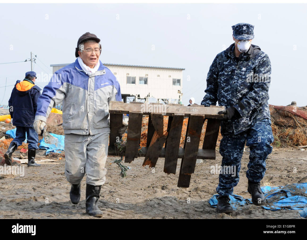 Operation tomodachi u s navy aerographers mate 2nd class john dicola hi ...