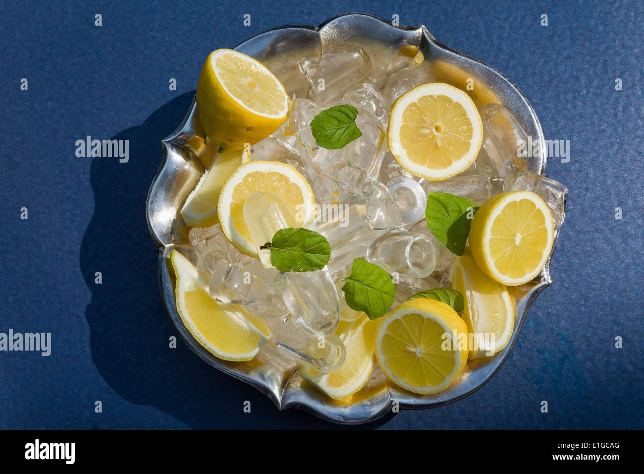 Lemon and ice is the perfect summer refreshment Stock Photo - Alamy