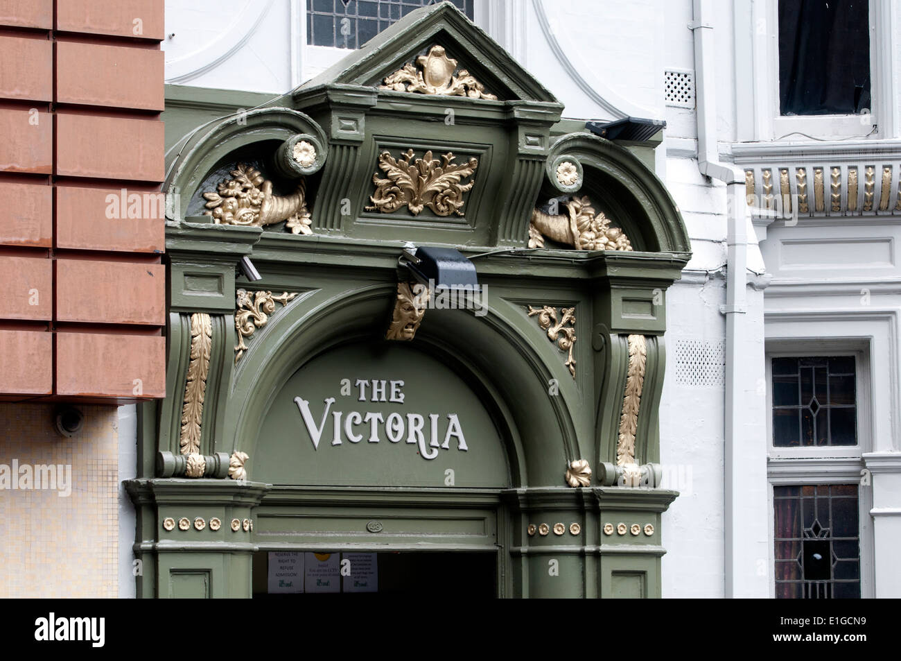 The Victoria pub, Birmingham, UK Stock Photo - Alamy