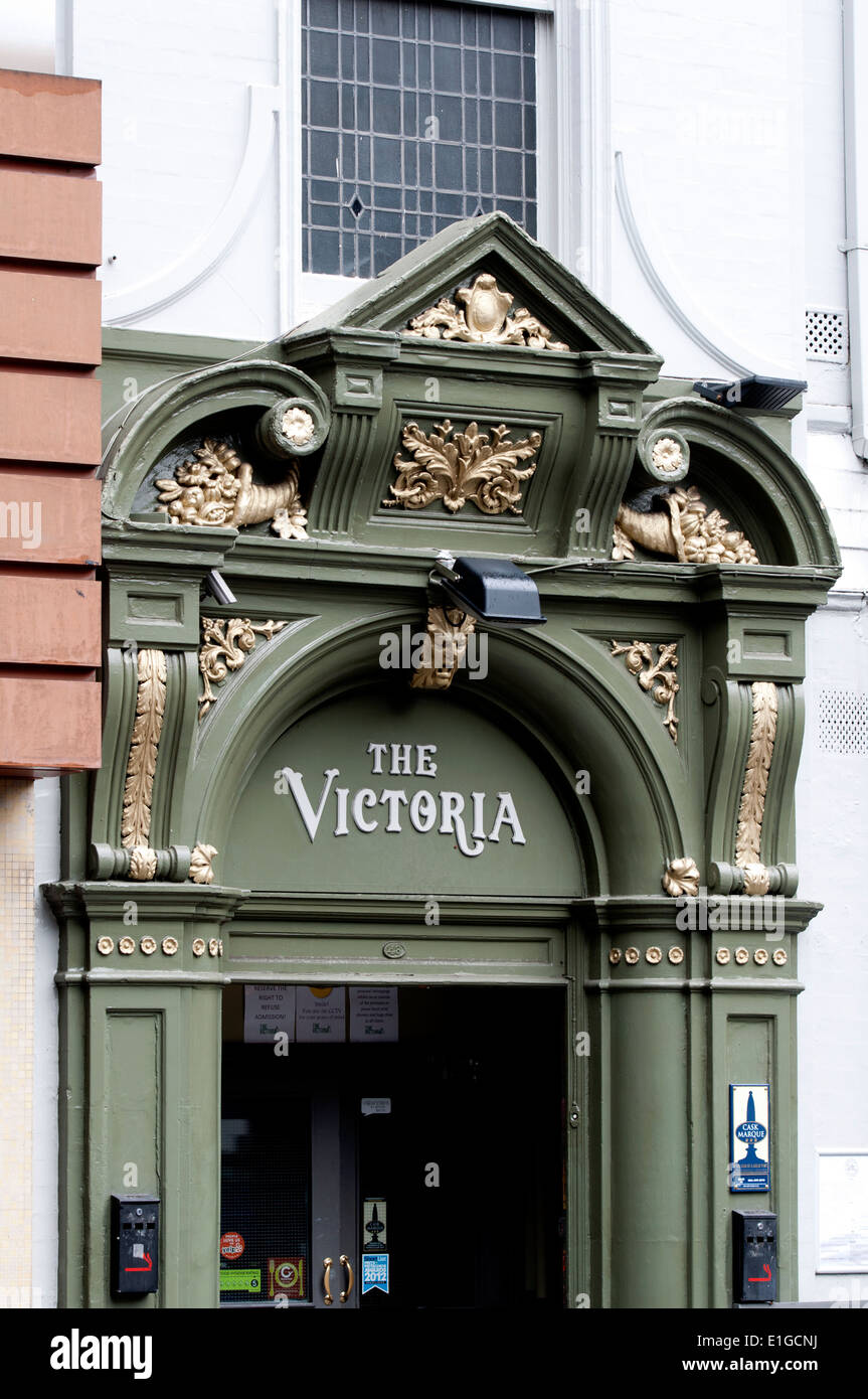 Birmingham city centre pubs hi-res stock photography and images - Alamy