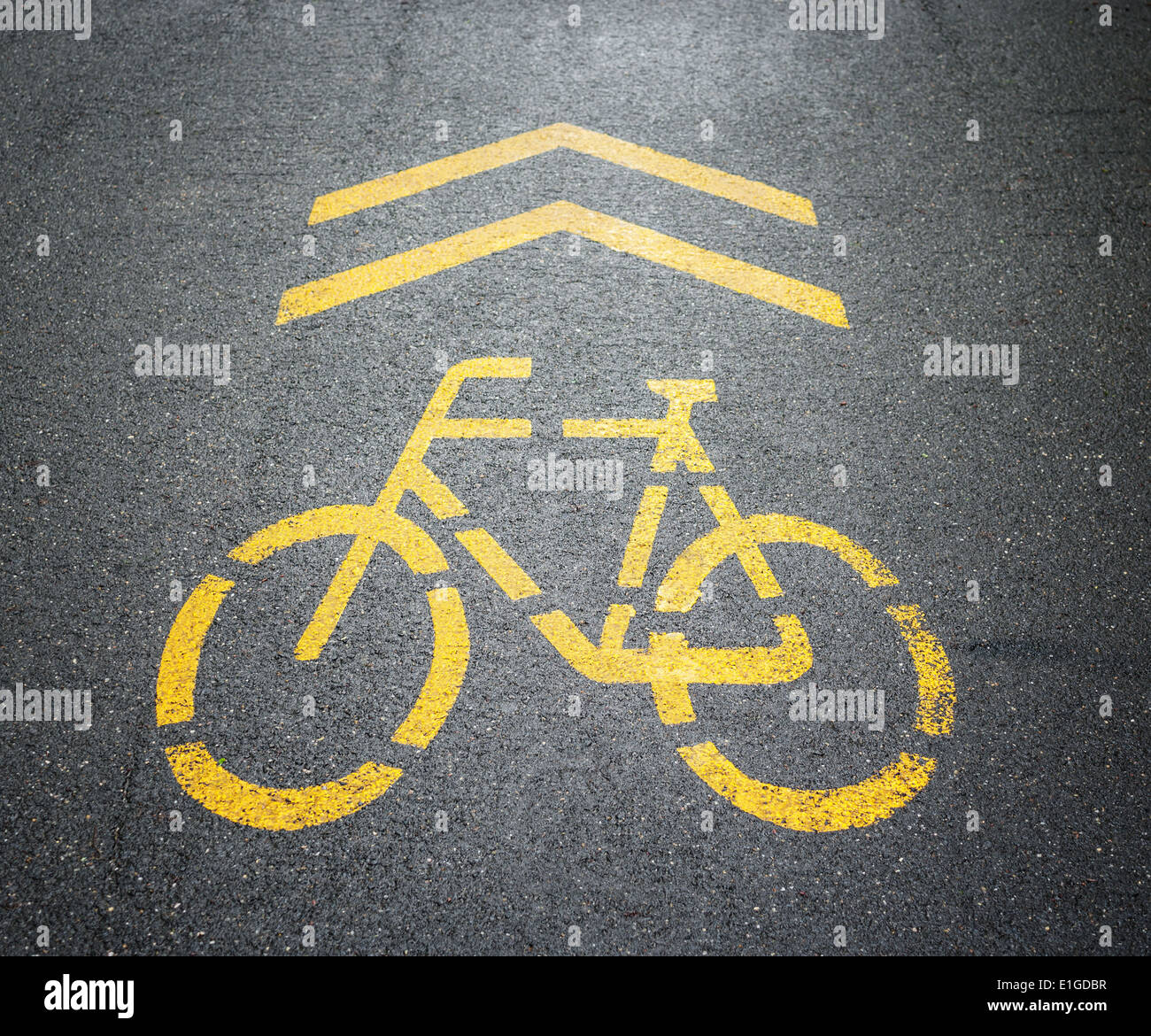 Painted sign on street hi-res stock photography and images - Alamy