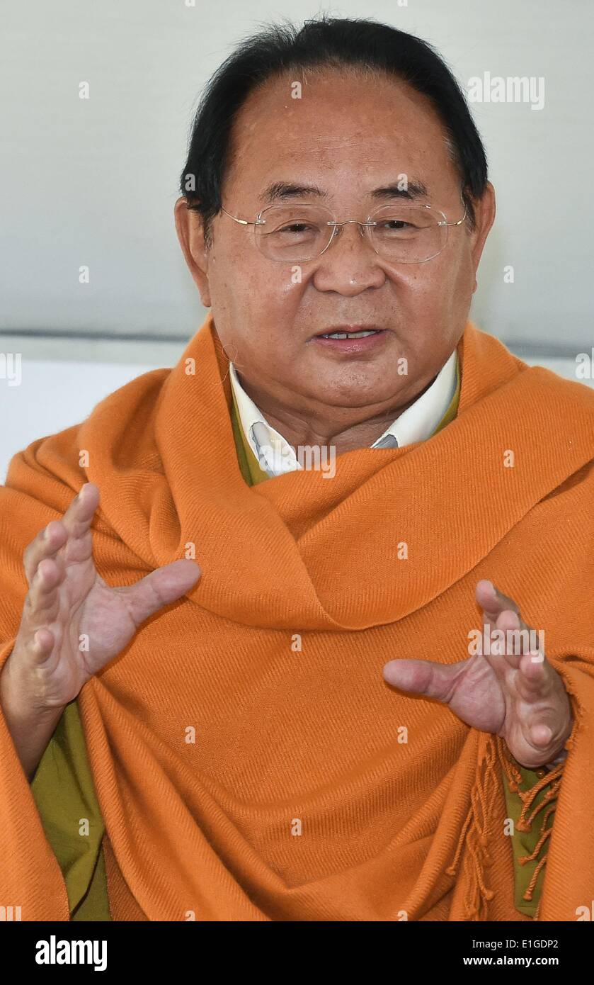 Sogyal Rinpoche, Tibetan meditation master and teacher of the Nyingma ...