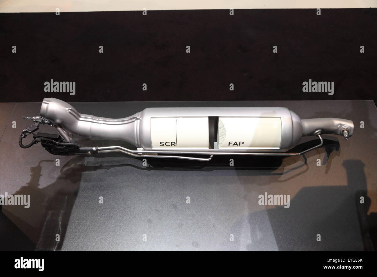 New Peugeot Diesel SCR catalyzer and filter at the AMI - Auto Mobile ...