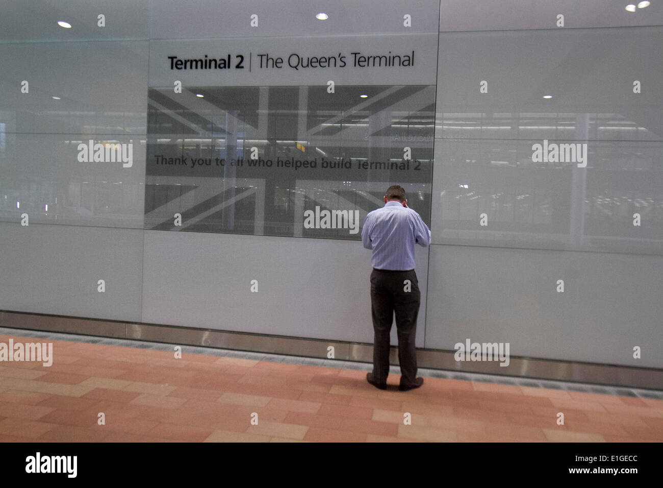 Heathrow terminal 5 opening hi-res stock photography and images - Alamy