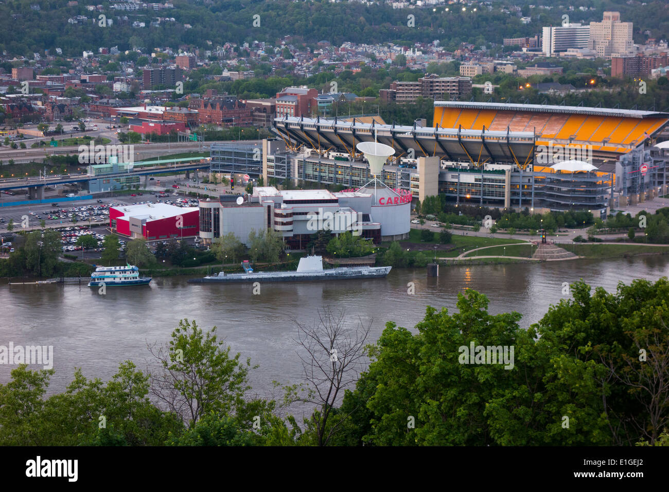 American football stadium top view hi-res stock photography and images ...