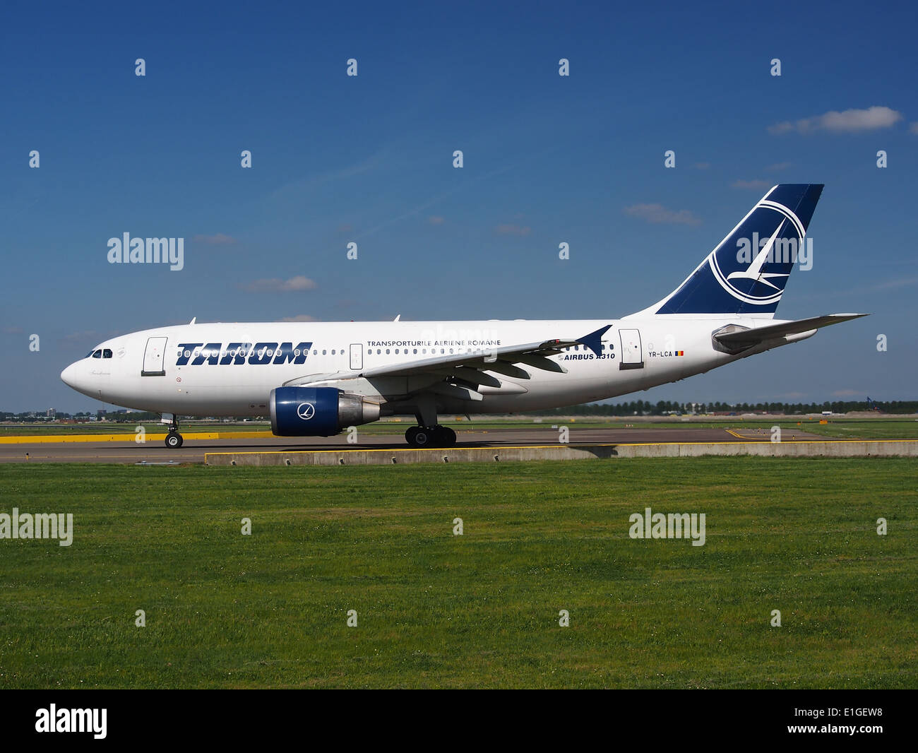 Yr lca tarom airbus a310 325 et at schiphol ams eham hi-res stock ...