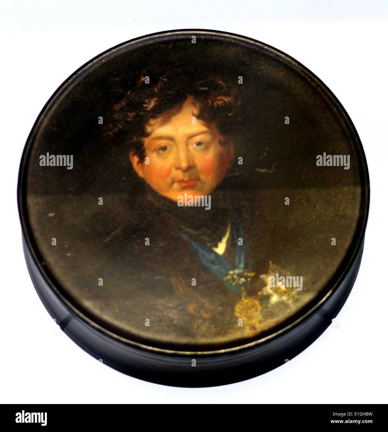 Papier-mache snuff box with a portrait of King George IV by Samuel ...