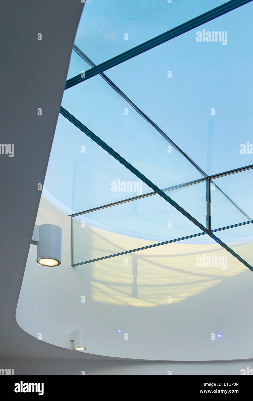 Bonhams london architecture hi-res stock photography and images - Alamy