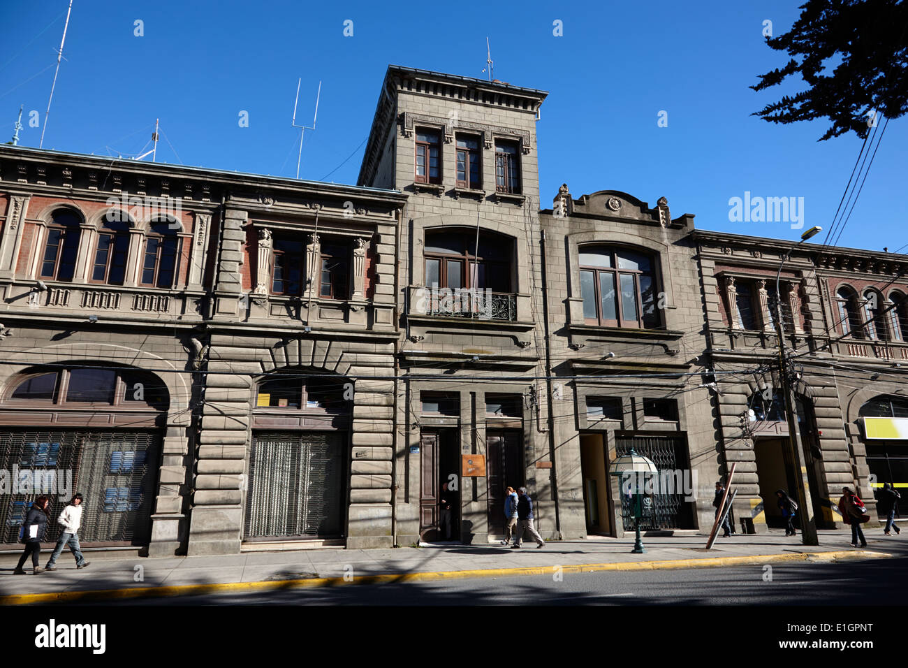 Sociedad Menendez Behety building and hernando de magallanes street ...