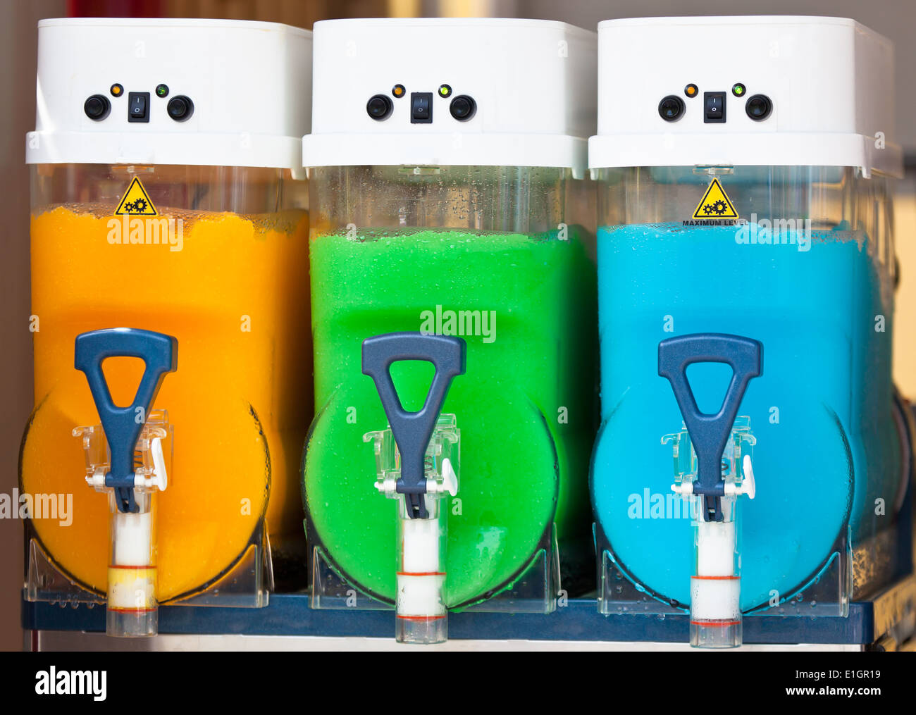 Food dispenser hi-res stock photography and images - Alamy
