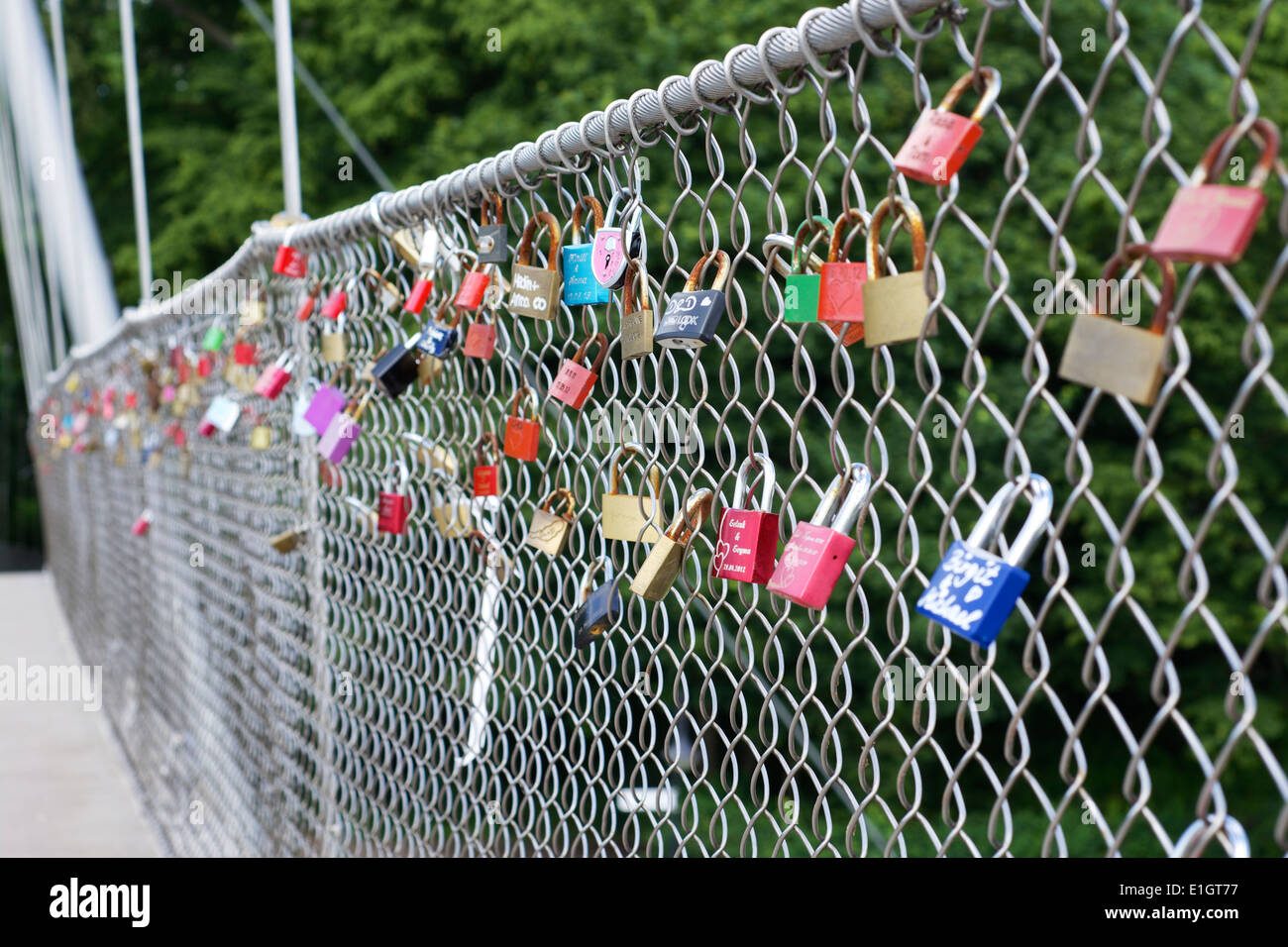 Weser bridge hi-res stock photography and images - Alamy