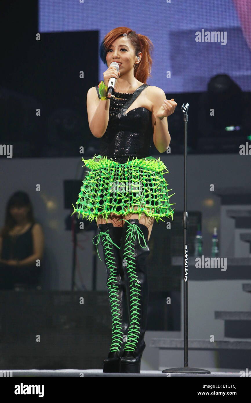 Hong Kong, China. 1st June, 2014. Singer Della holds concert at HK ...