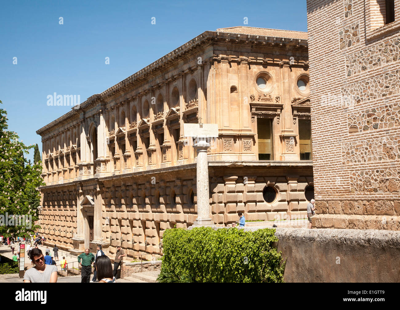 Palace of king charles v hi-res stock photography and images - Alamy