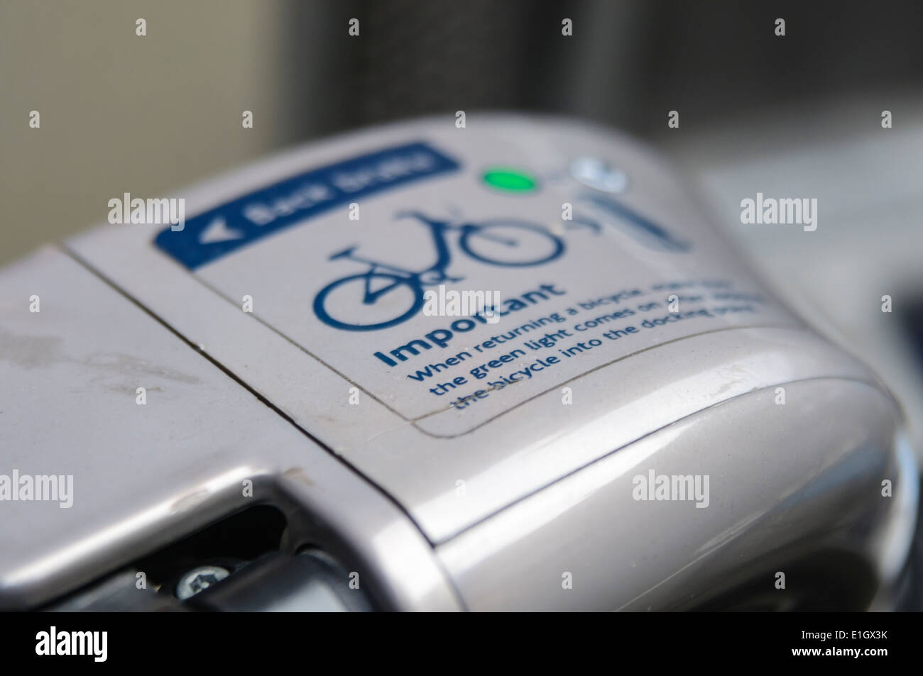 Boris bikes sign hi-res stock photography and images - Alamy