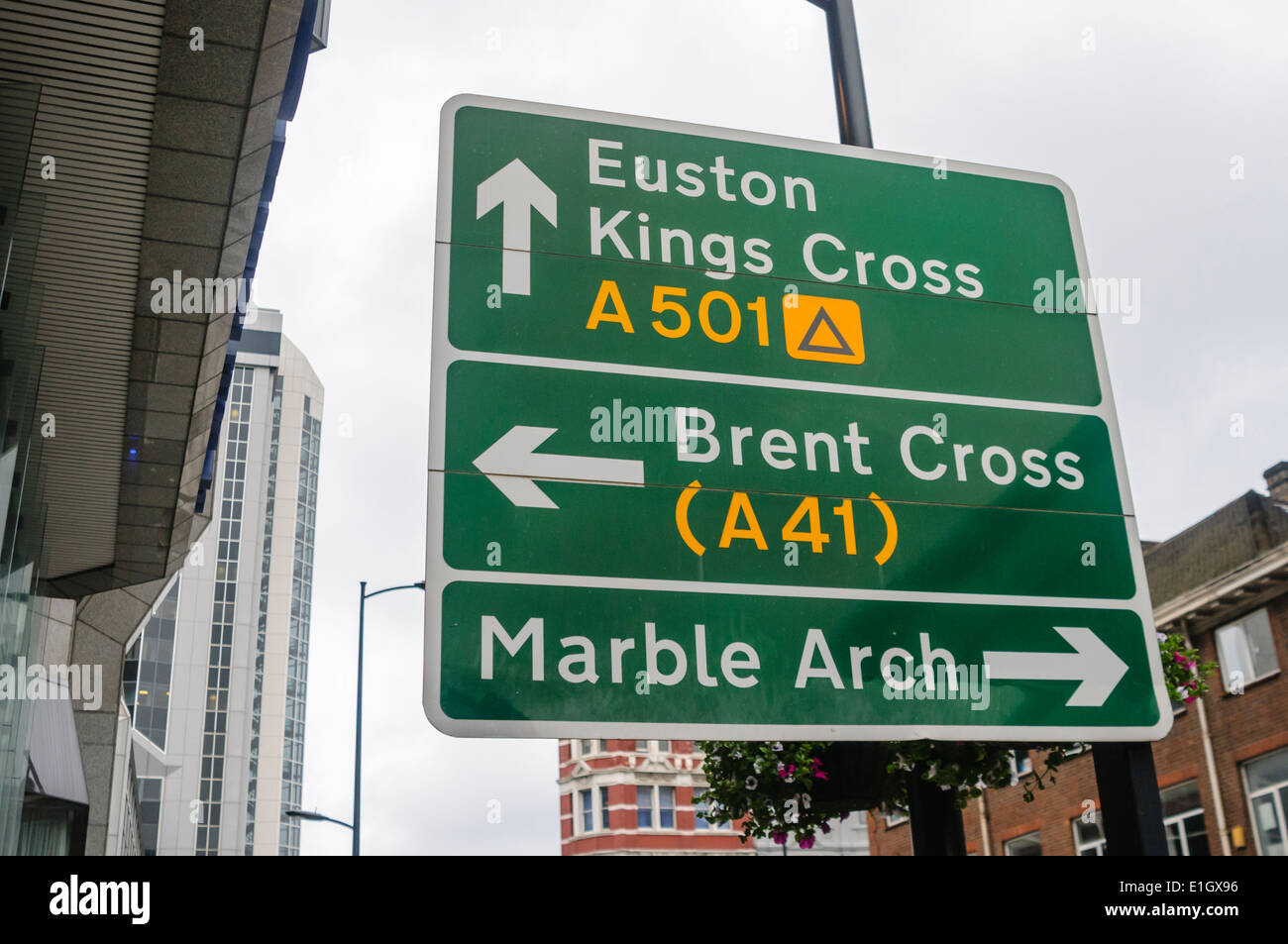 Brent cross hi-res stock photography and images - Alamy