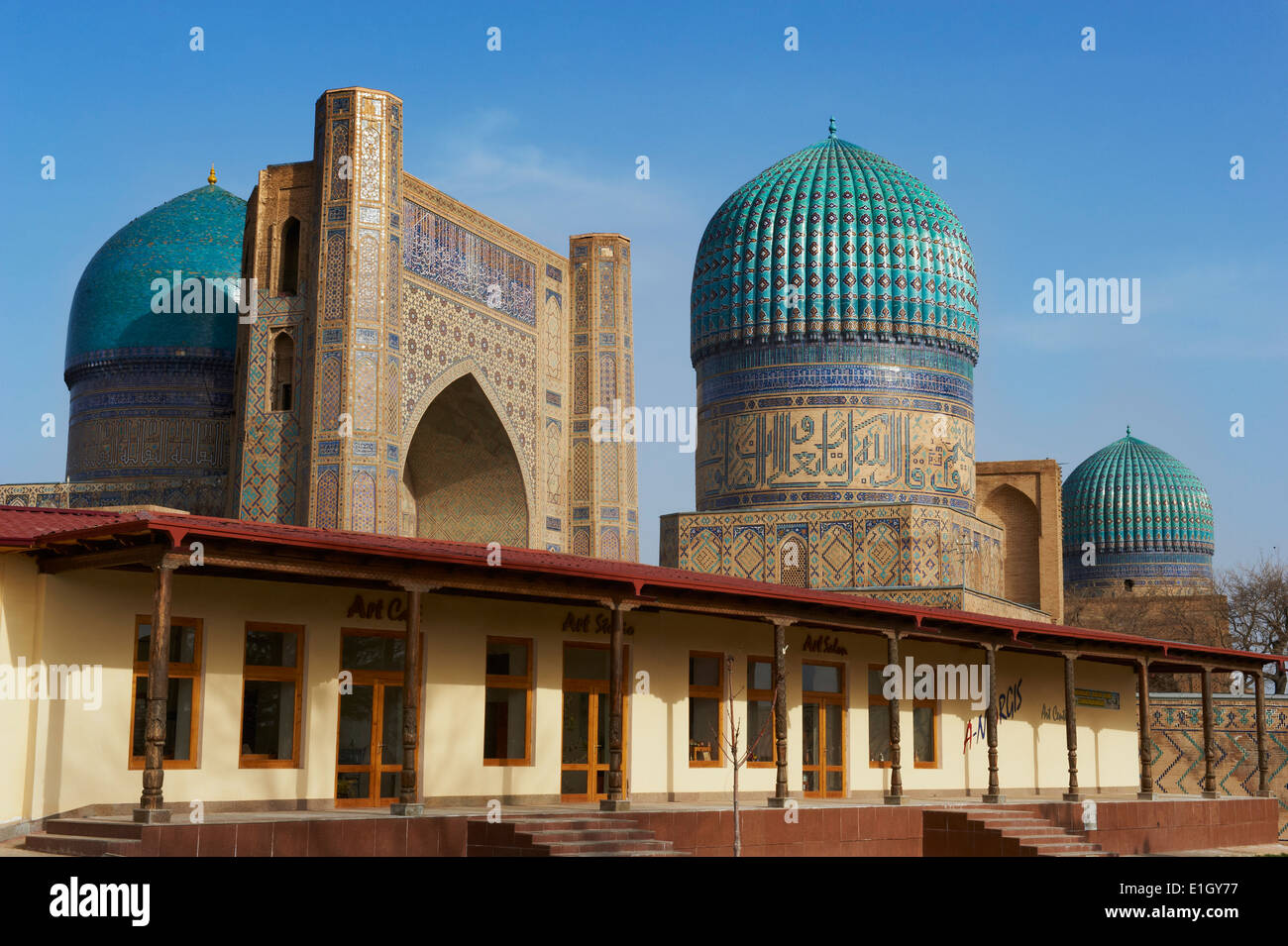 Uzbekistan, Samarkand, Unesco World Heriatge, Bibi Khanoum mosque Stock ...