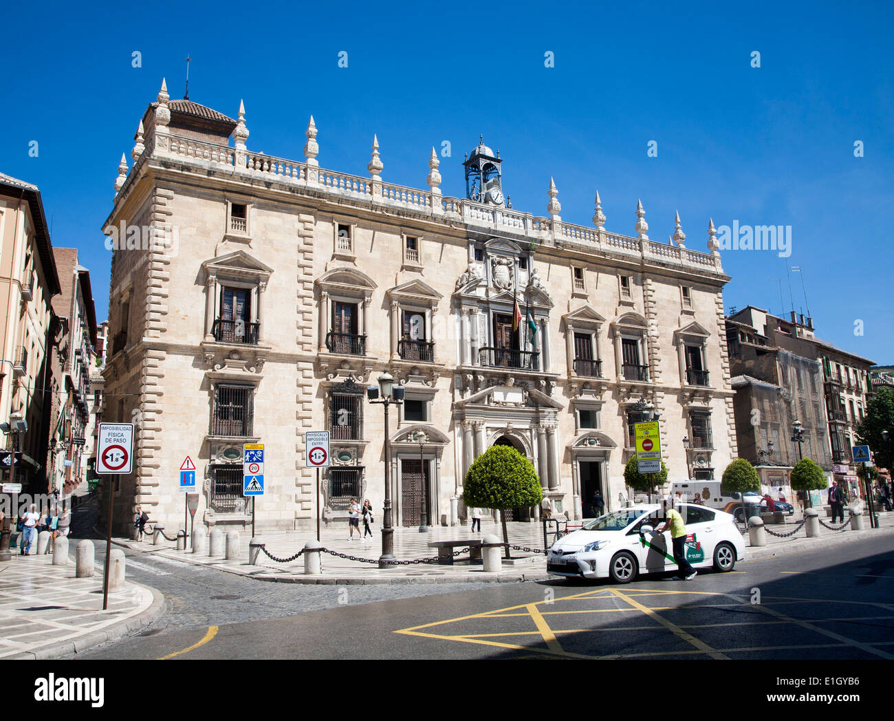 Granada building hi-res stock photography and images - Alamy