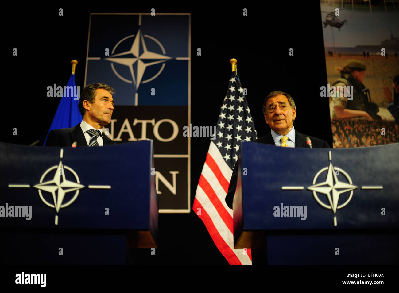 Spanish army stands hi-res stock photography and images - Alamy