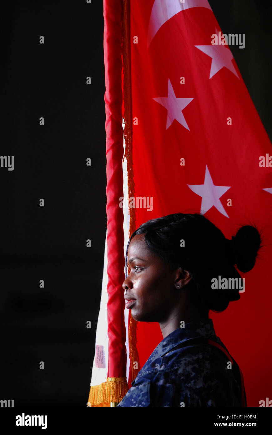 U.S. Navy Ship s Serviceman Seaman Kimberly Fleming trains with the ...
