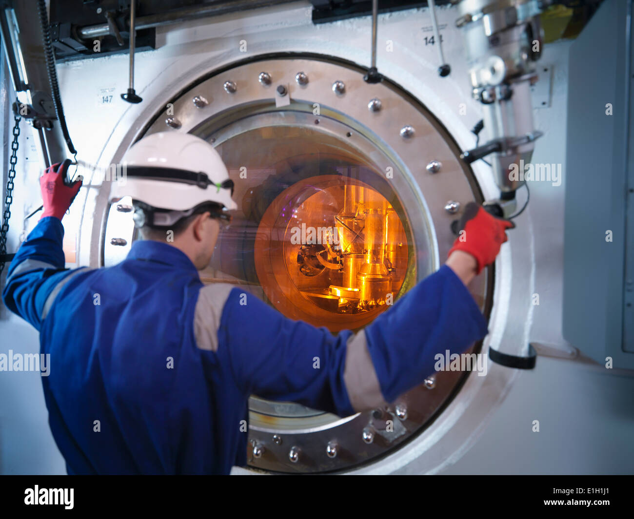 Machine power hi-res stock photography and images - Alamy