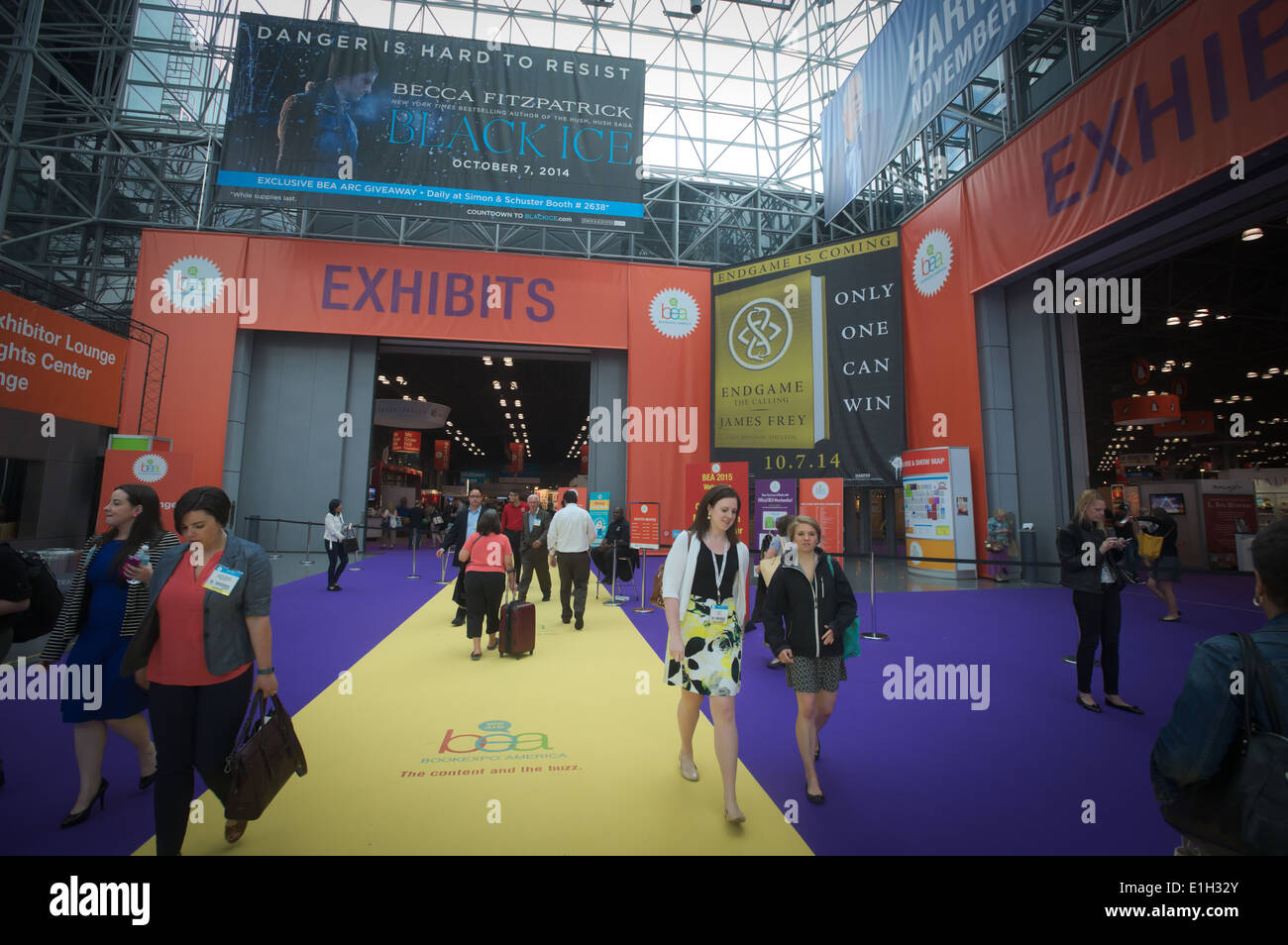 Book lovers flock to the Jacob Javits Convention Center in New York at ...