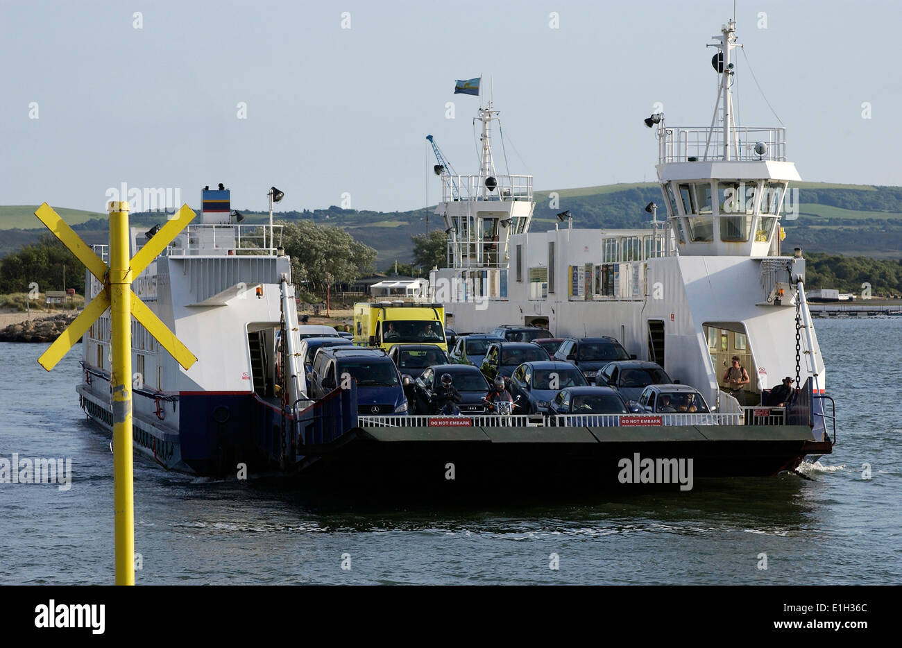 Chain Ferry Vehicles High Resolution Stock Photography and Images - Alamy
