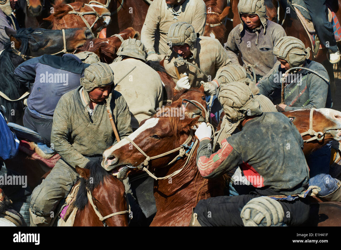 Buzkashi game hi-res stock photography and images - Alamy