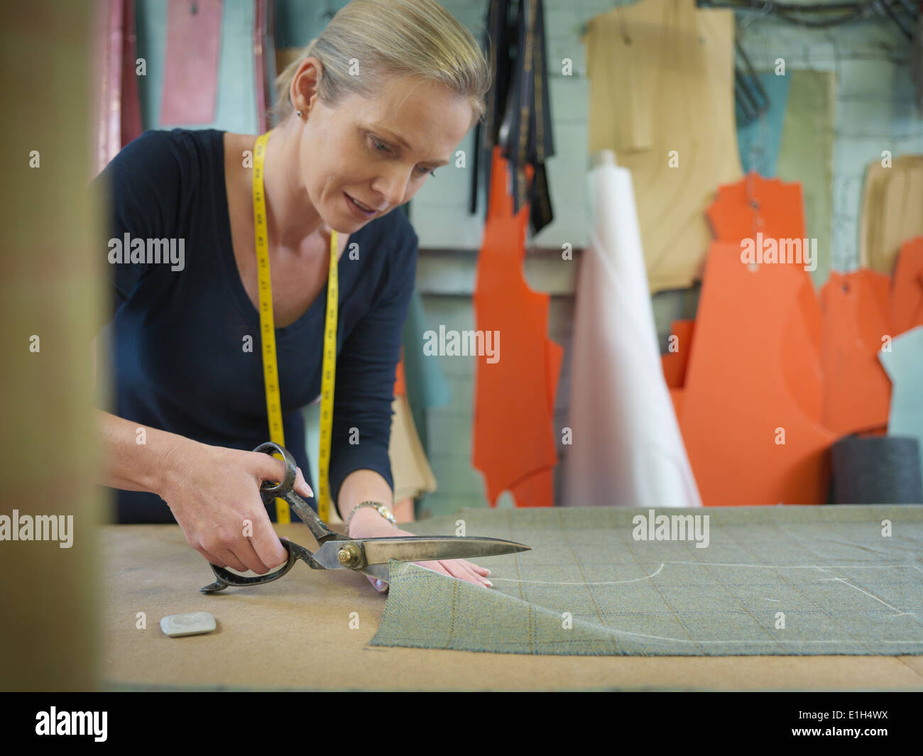 Material scissors cutting hi-res stock photography and images - Alamy