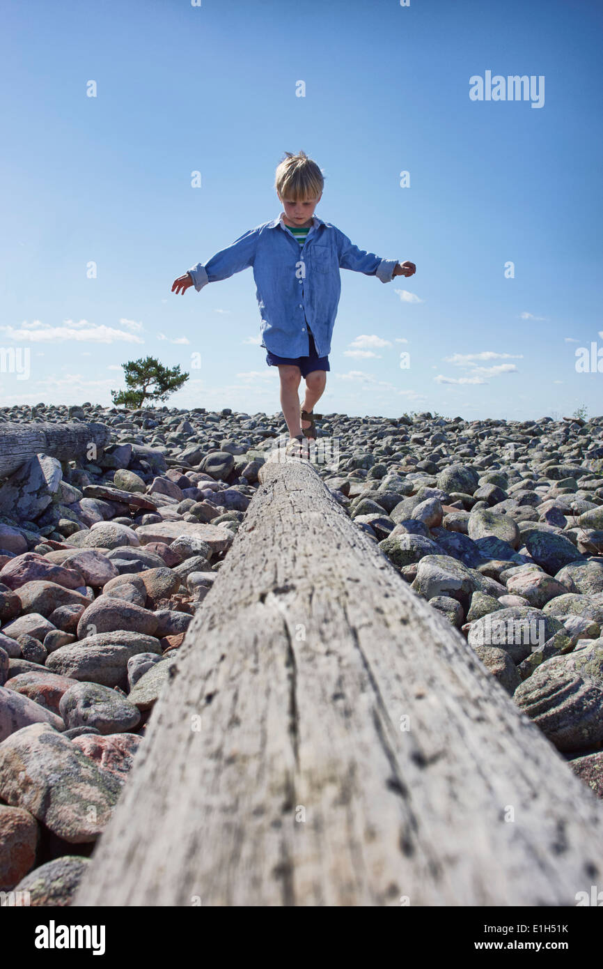 Lad on beach hi-res stock photography and images - Alamy
