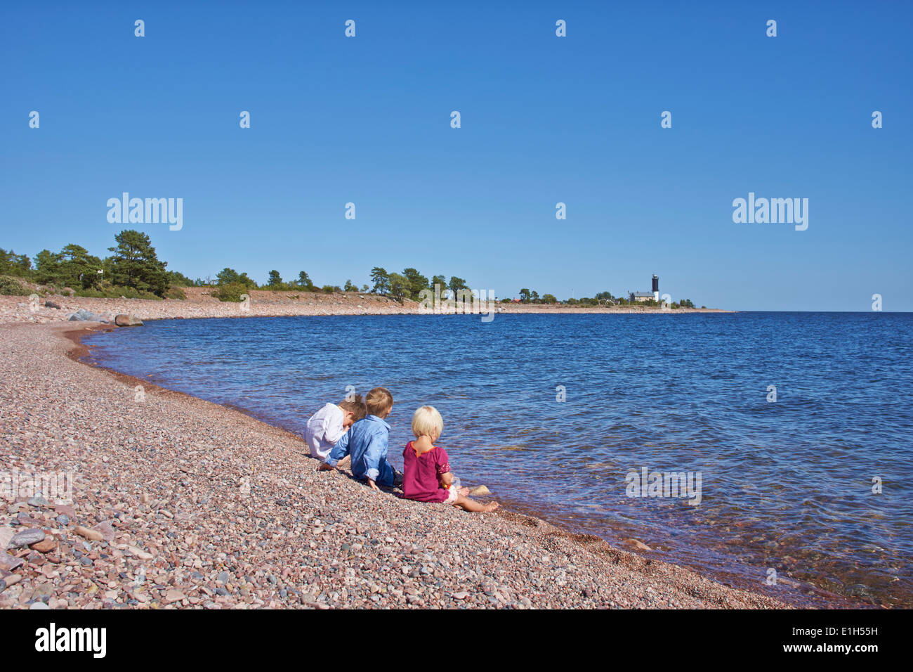 Family three children hi-res stock photography and images - Alamy
