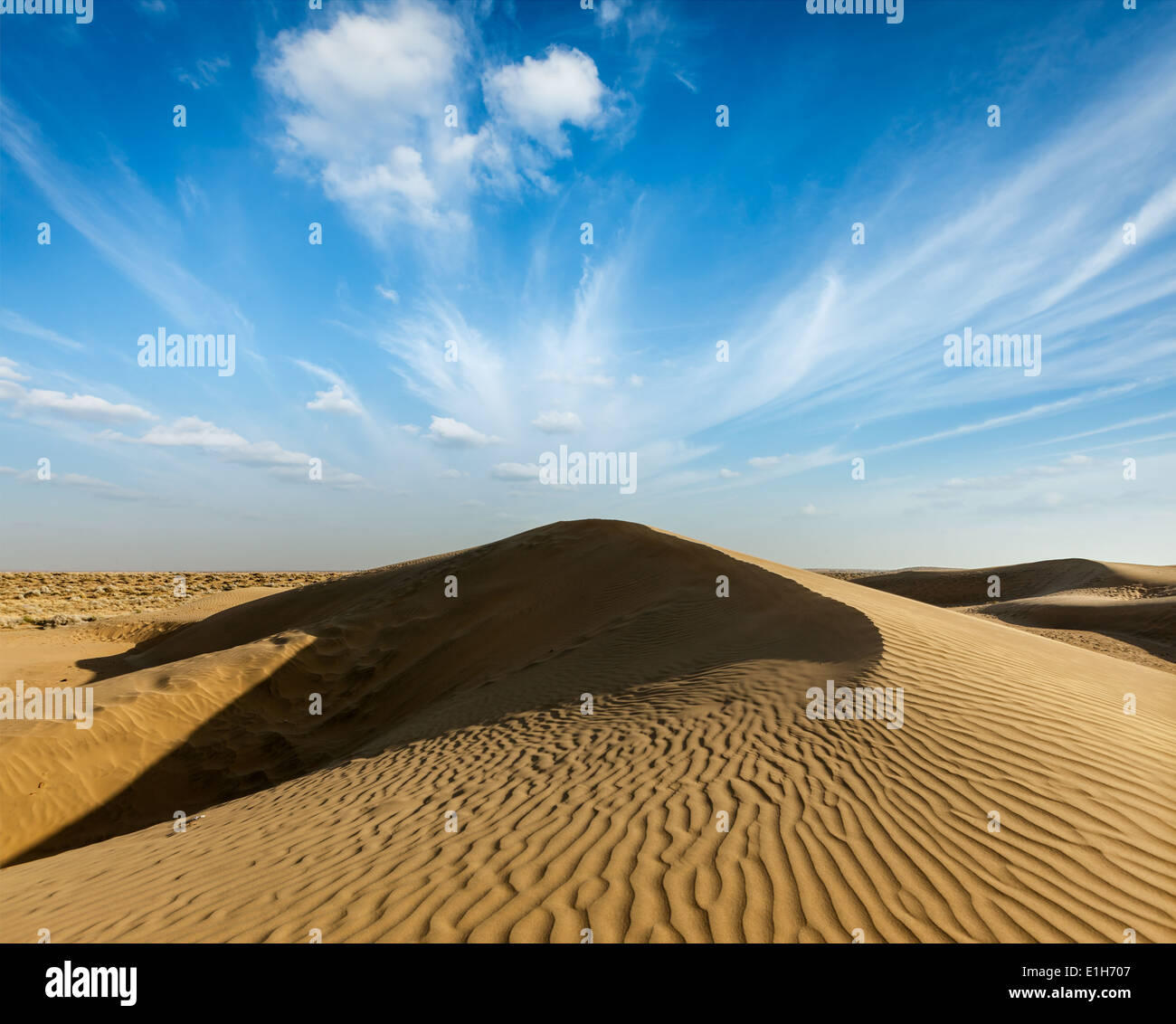 Rajasthan desert hi-res stock photography and images - Alamy