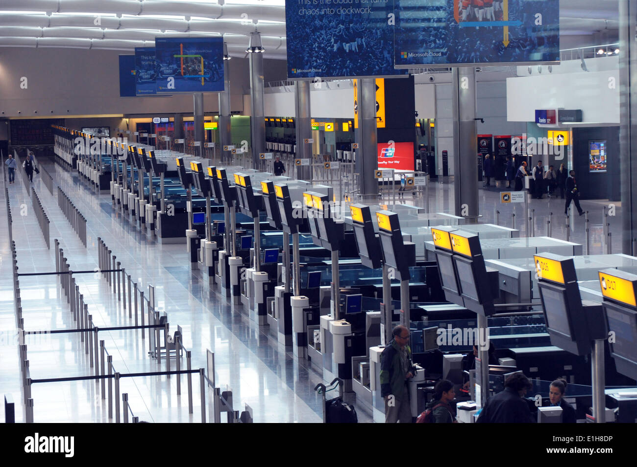 Heathrow terminal two check in hi-res stock photography and images - Alamy