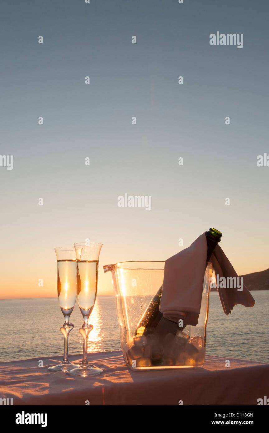 Against sunset hi-res stock photography and images - Alamy