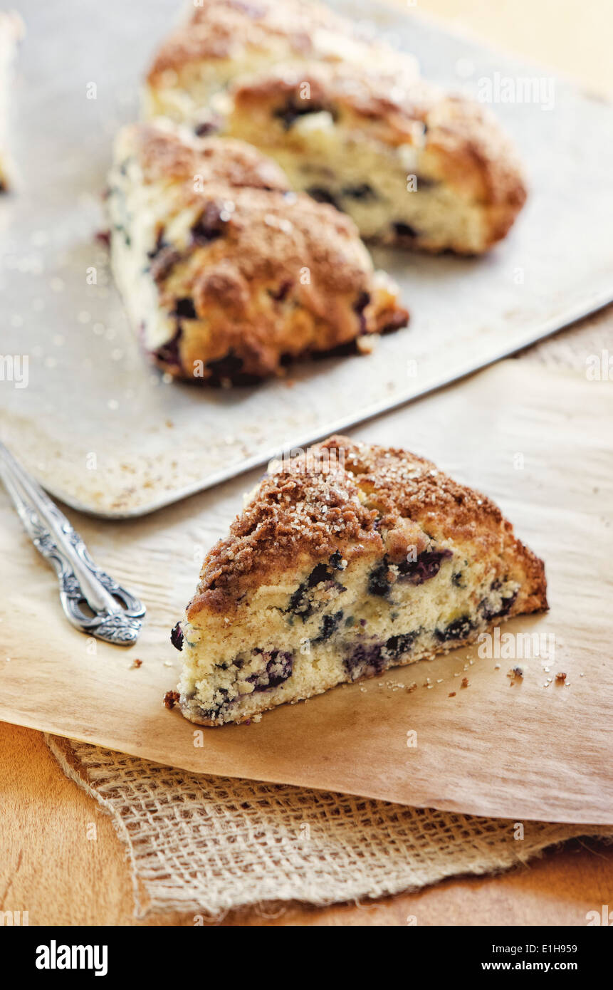 Tray of fruit scones hi-res stock photography and images - Alamy