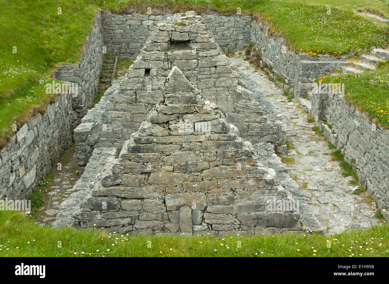 Saint Caomhán's church, or the ''sunken church'' on the Aran Island ...