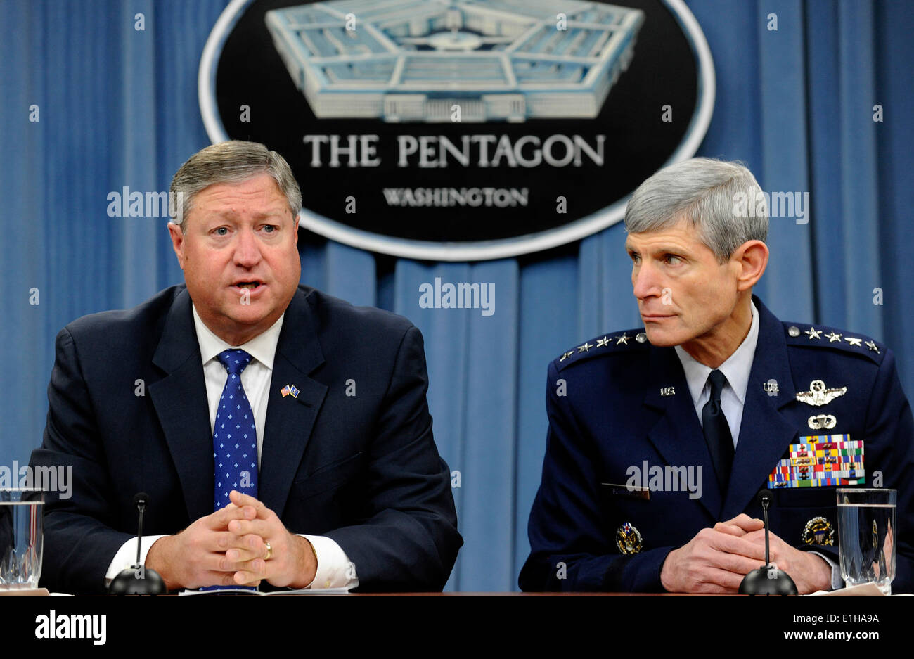 2012 dod photo by scott m ash hi-res stock photography and images - Alamy