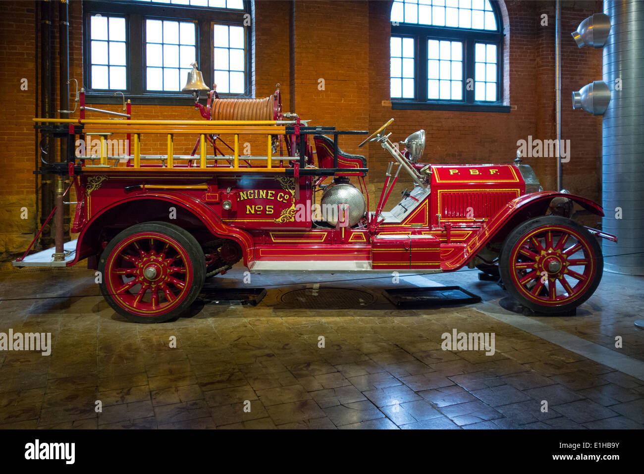 Heinz History Center Pittsburgh High Resolution Stock Photography and ...